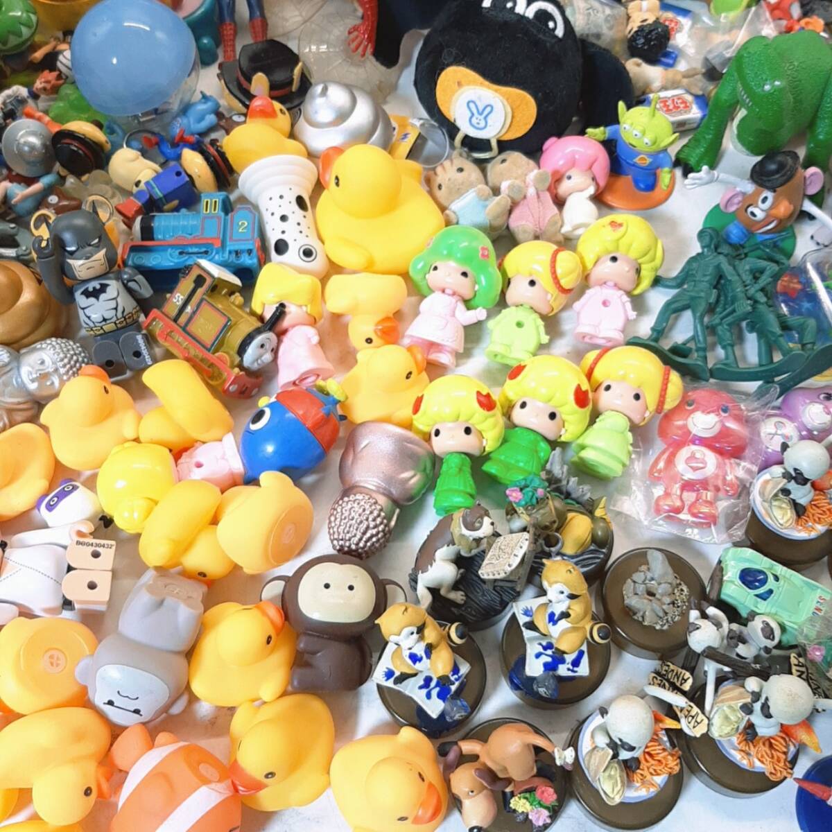 Yahoo!オークション - s217 おもちゃ ミニフィギュア ガチャガチャ 他 ...