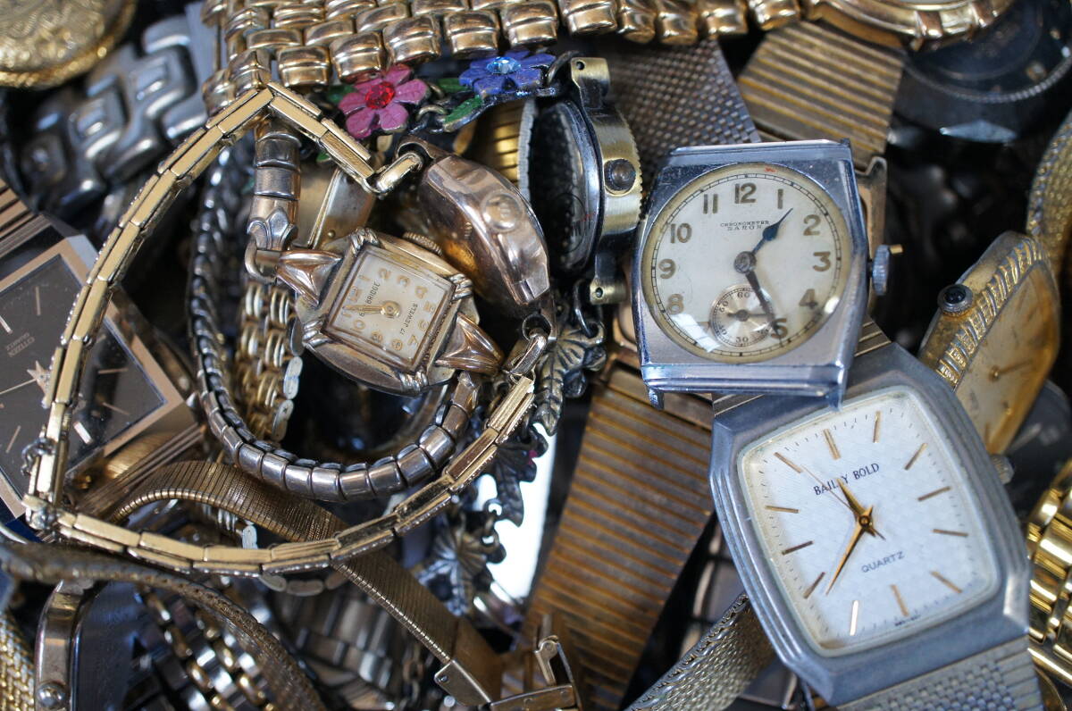 Yahoo!オークション - 大量600点 24.9kg SEIKO CITIZEN CASIO ダイバ－...