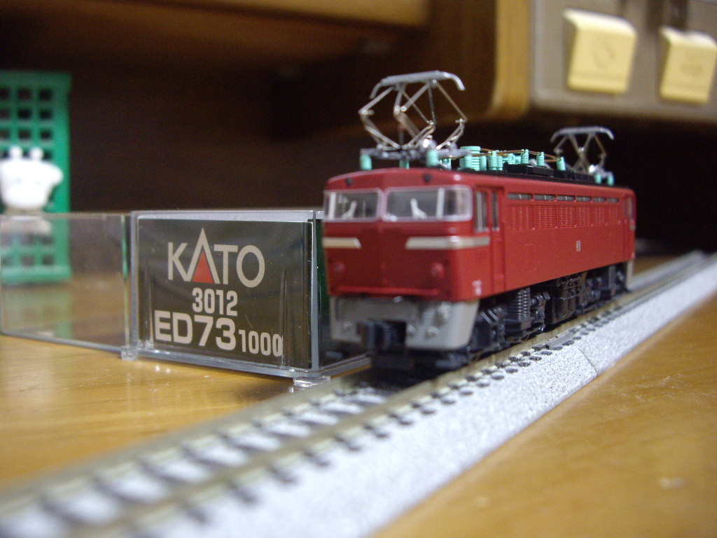 Yahoo!オークション - kato ED73 品番3012 動力車動作・ライト点灯確認...