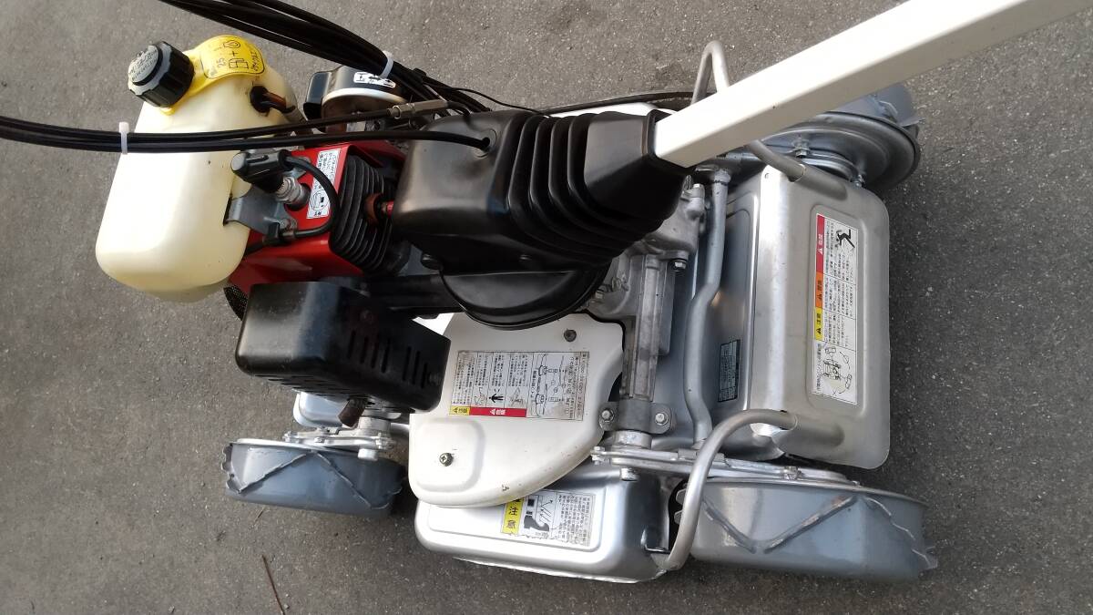 お買得】草刈機 オーレック スパイダーモア SP850A 4WD 平地 お買得】草刈機 オーレック スパイダーモア SP850A 4WD 平地