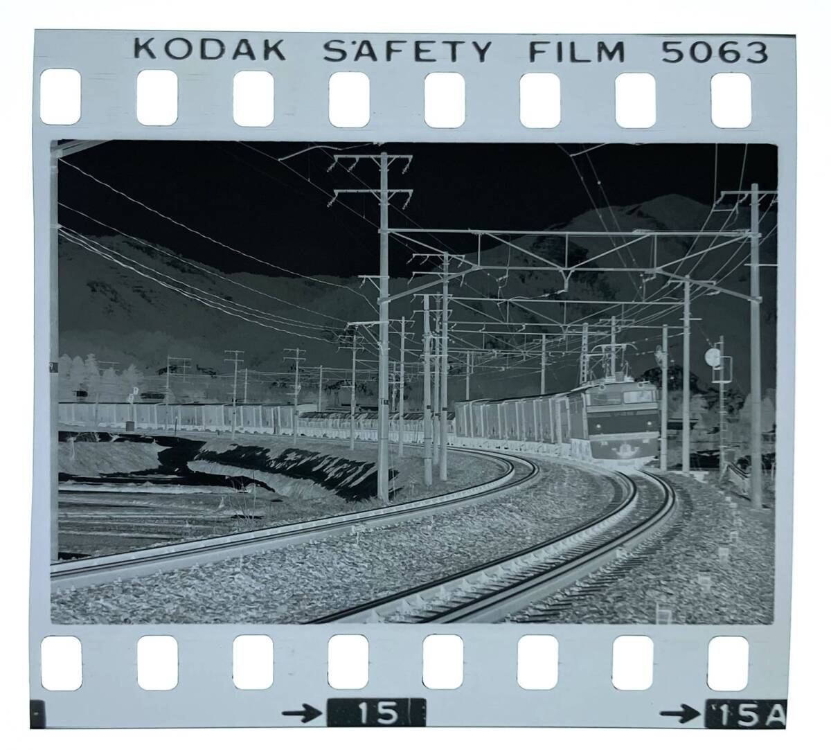 Yahoo!オークション - 35ミ白黒ネガ10枚 EF15・EF60・EF...