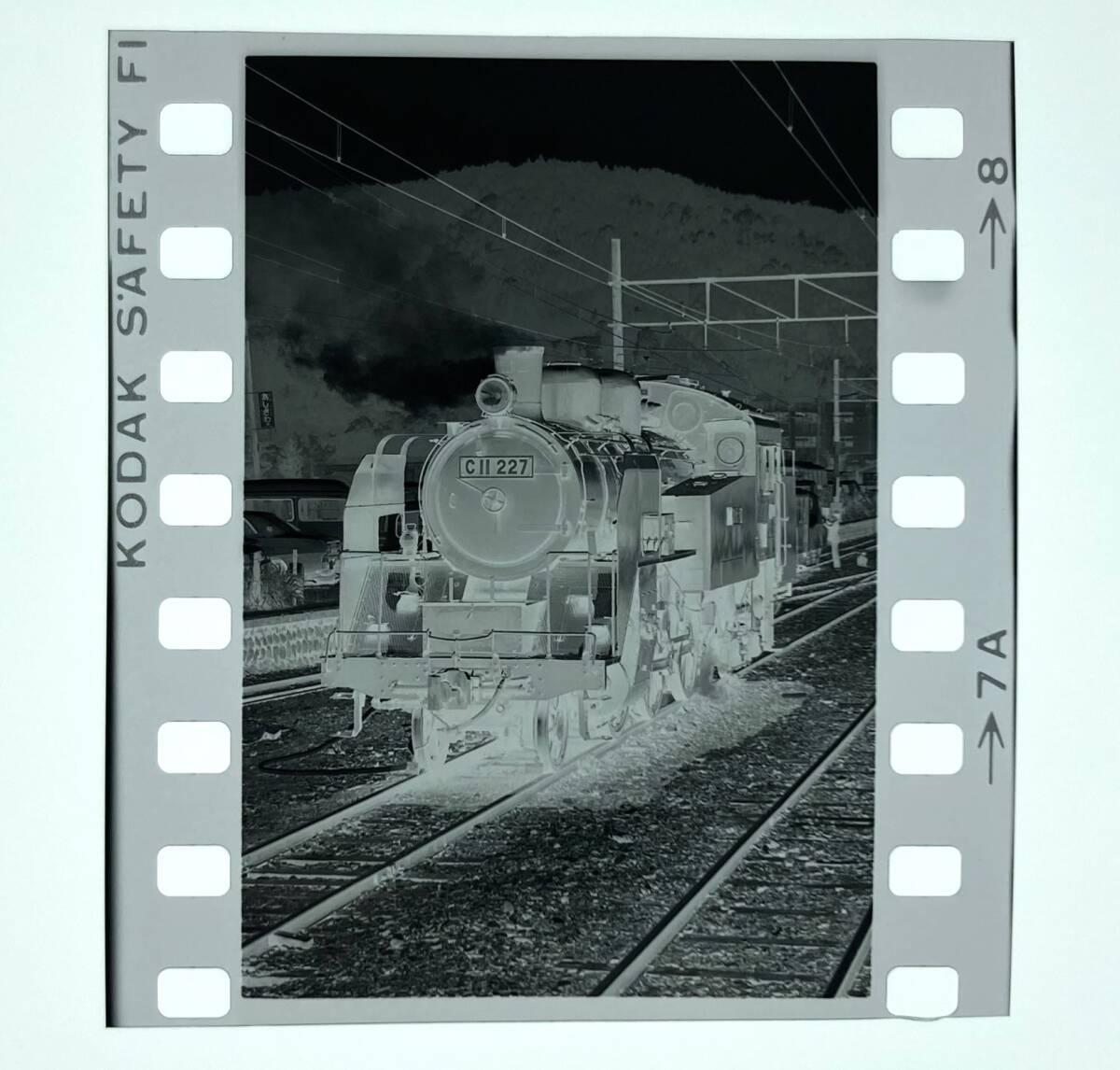 Yahoo!オークション - 35ミ白黒ネガ10枚 C57・C56・C11・...