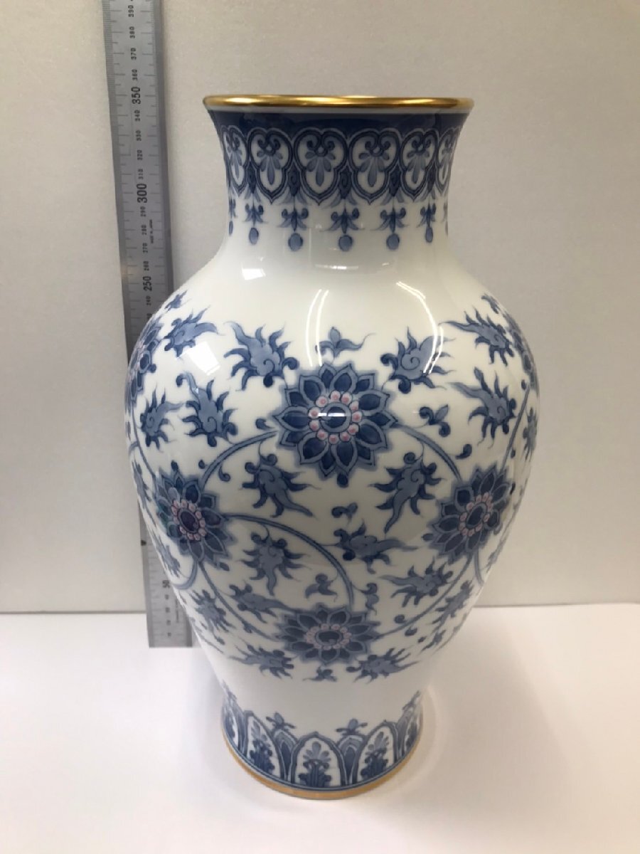 1円~【保管品】大倉陶園 呉須染付 呉須唐草紋 花瓶 花入れ 花器 1円~【保管品】大倉陶園 呉須染付 呉須唐草紋 花瓶 花入れ 花器