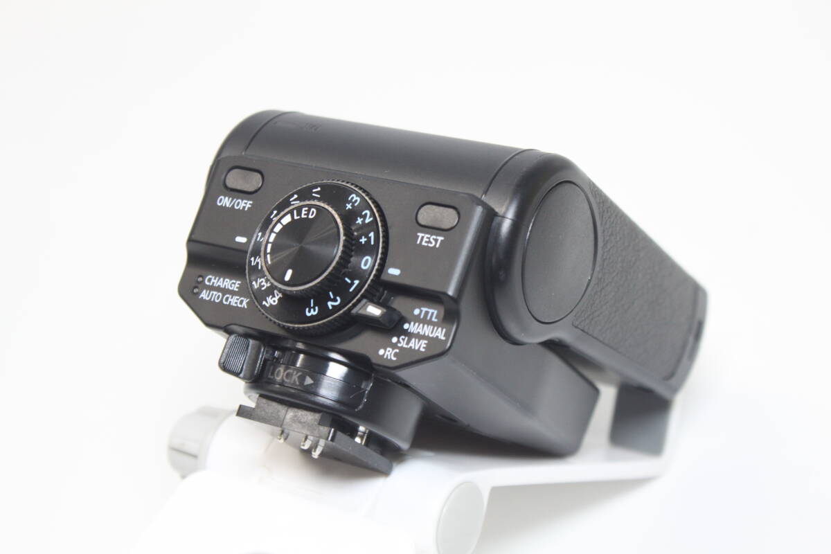 Yahoo!オークション - Panasonic/DMW-FL200L/フラッシュライト ⑤