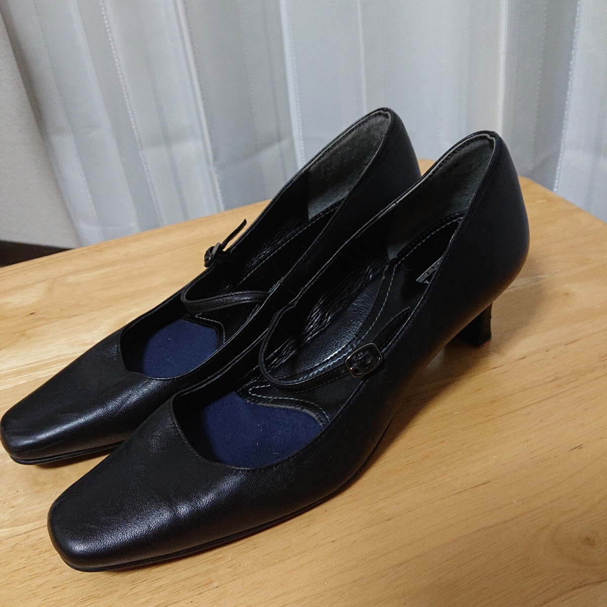 Yahoo!オークション - pitti ピッティ 23.5cm EE レザー 黒 ブラック ...