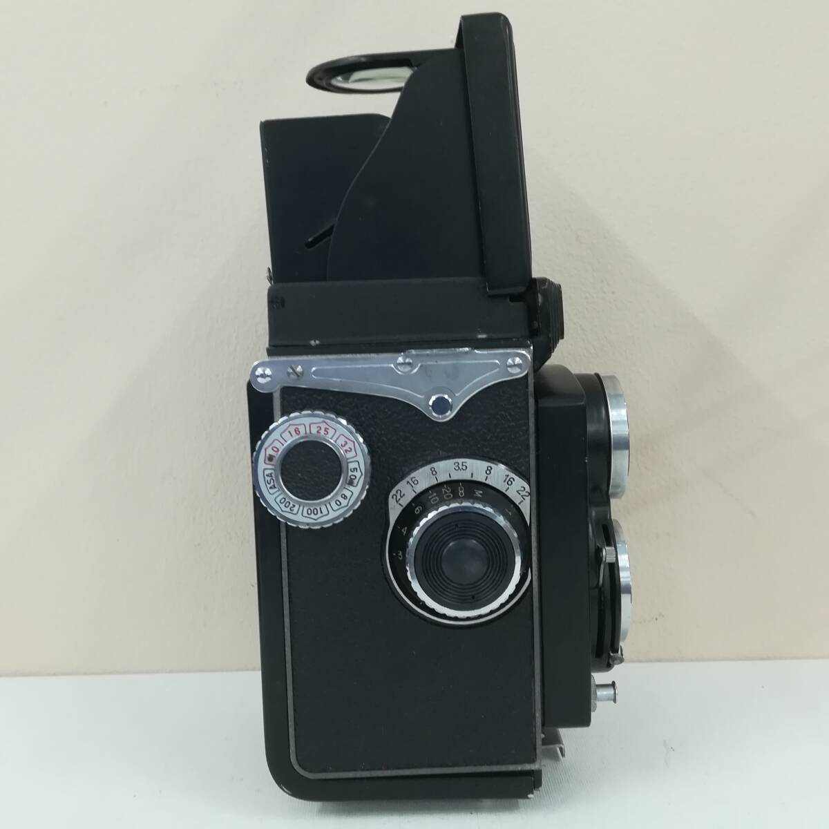 レザーケース付 Yashicaflex ヤシカフレックス F=80mm f/3.5 レザーケース付 Yashicaflex ヤシカフレックス F=80mm f/3.5