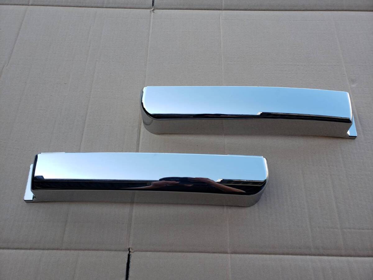 Yahoo!オークション - UDトラックス クオン H17.1～H29.3 メッキ ステ...