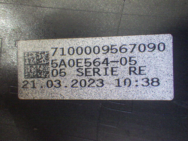 Yahoo!オークション - Y0413 美品 中古 BMW2シリーズ U06 218d Mスポー...