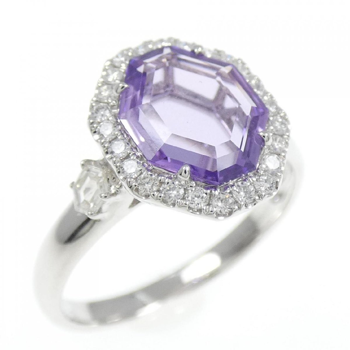 Yahoo!オークション - K18WG サファイヤ リング 1.66CT