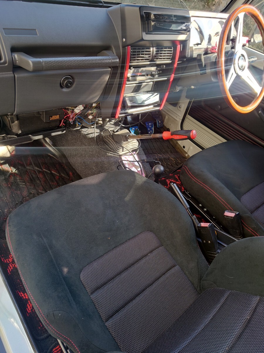 Yahoo!オークション - H5年 ジムニー 3型 JA11 美車 高級車 オールペイ...