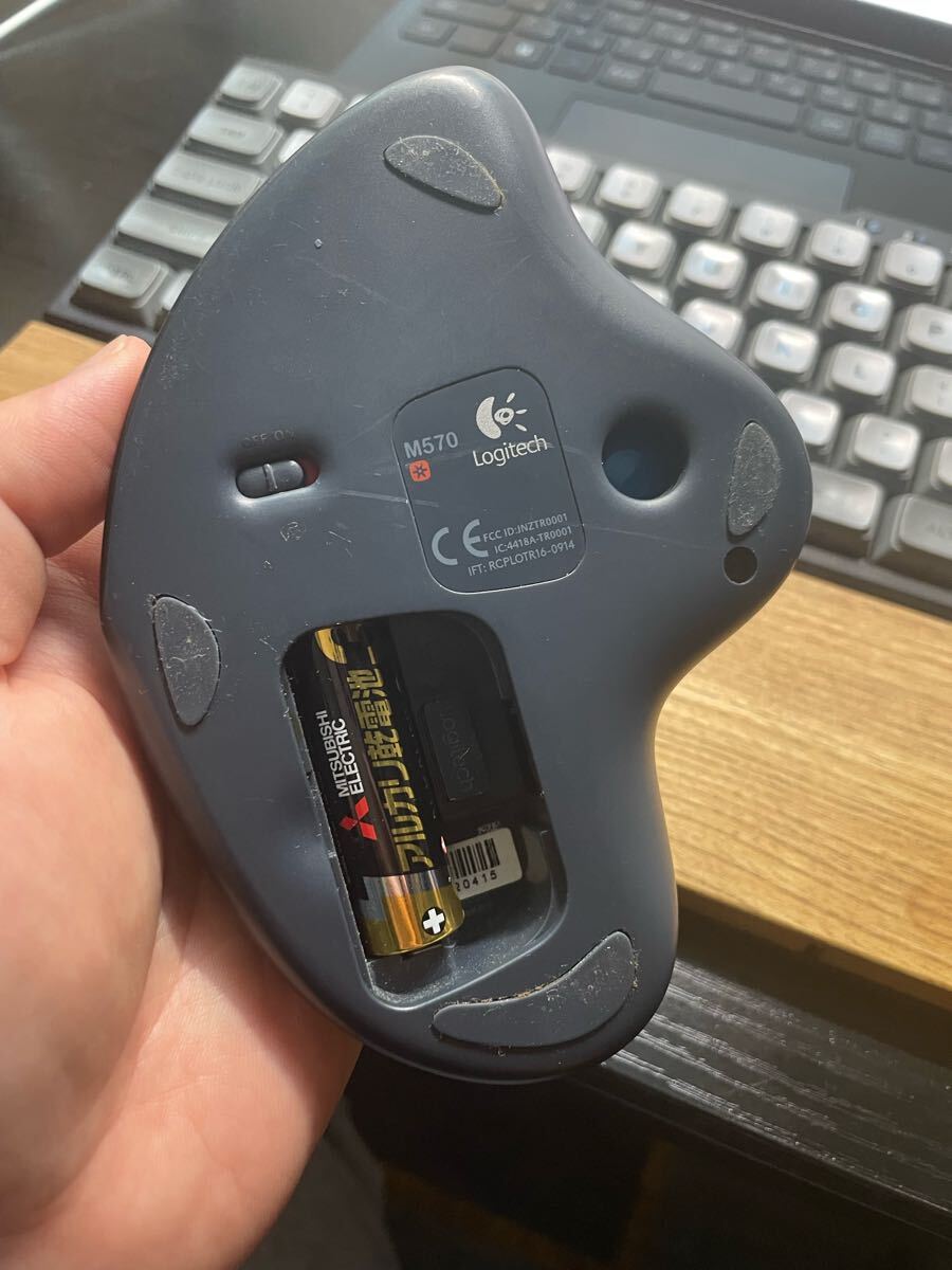 Yahoo!オークション - Logitech M570 訳あり