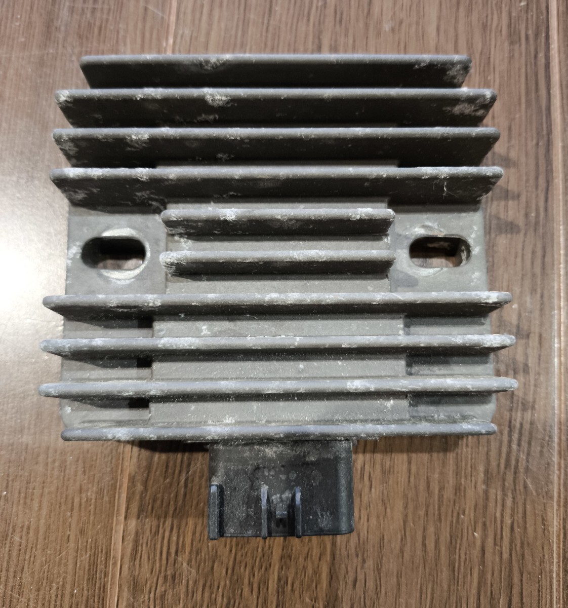 Yahoo!オークション - (1438)Kawasaki Ninjya 250R レギュレーター SH6...