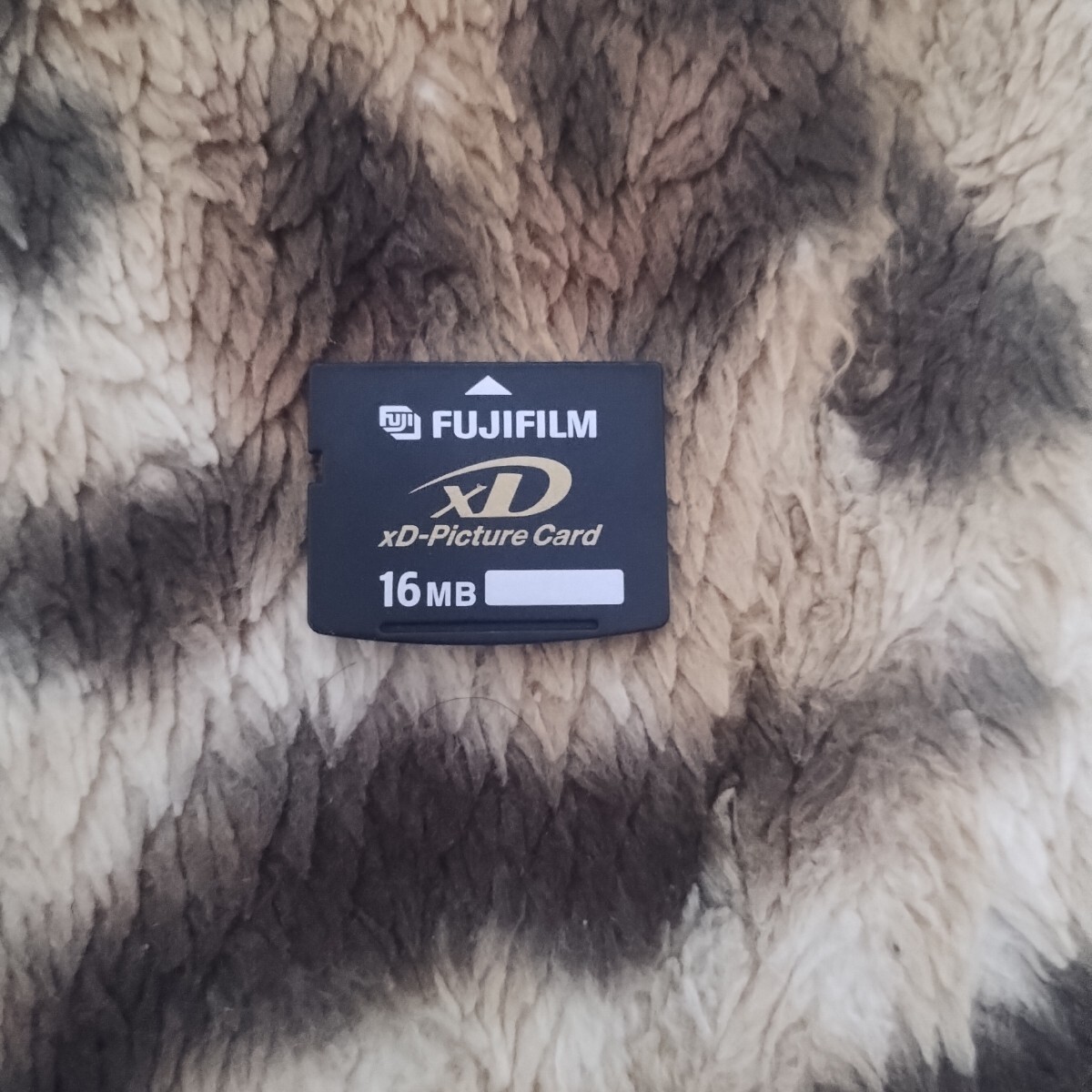 Yahoo!オークション - XDピクチャーカードFUJIFILM 16MB