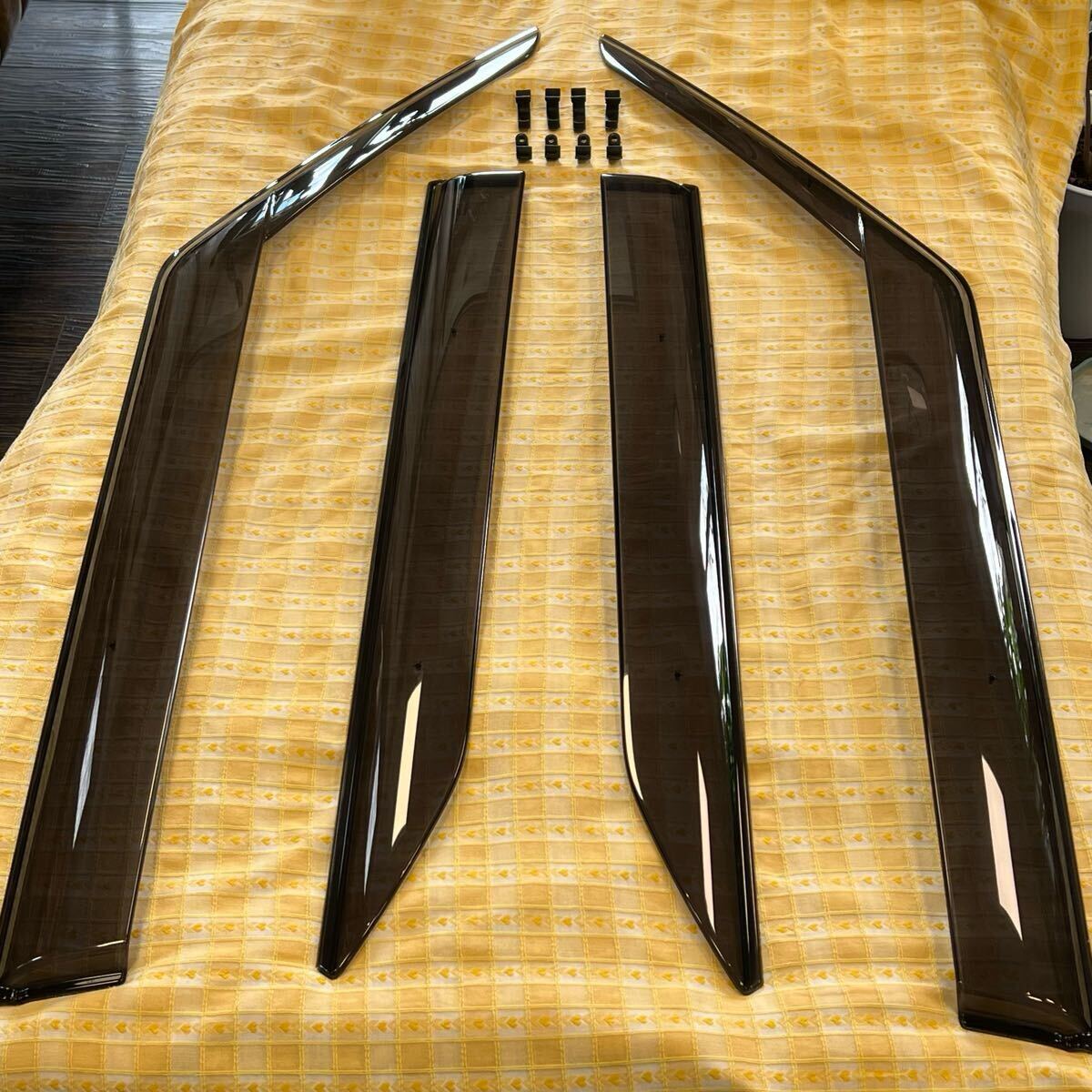 Yahoo!オークション - [純正]スズキスイフトスポーツドアバイザー ZC-3...