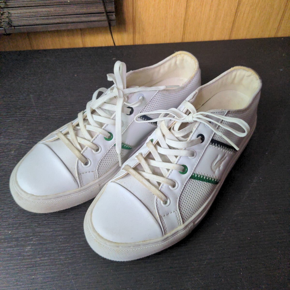 ラコステ LACOSTE スニーカー UK6.5 25.5cm 26cm(男性用)｜売買されたオークション情報、yahooの商品情報をアーカイブ公開 - オークファン（aucfan.com）