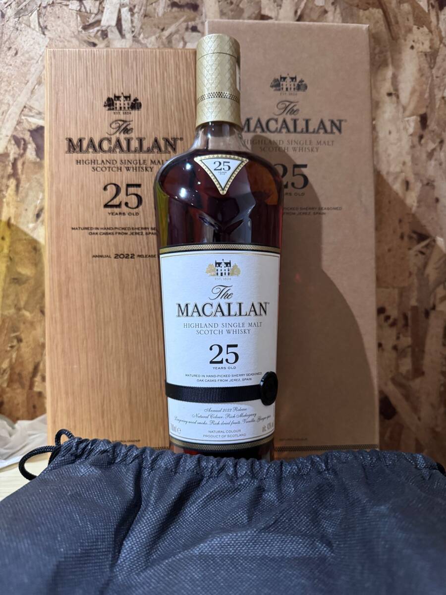 Yahoo!オークション - 【木箱付未開栓】ザ・マッカラン 25年 43度 700m...