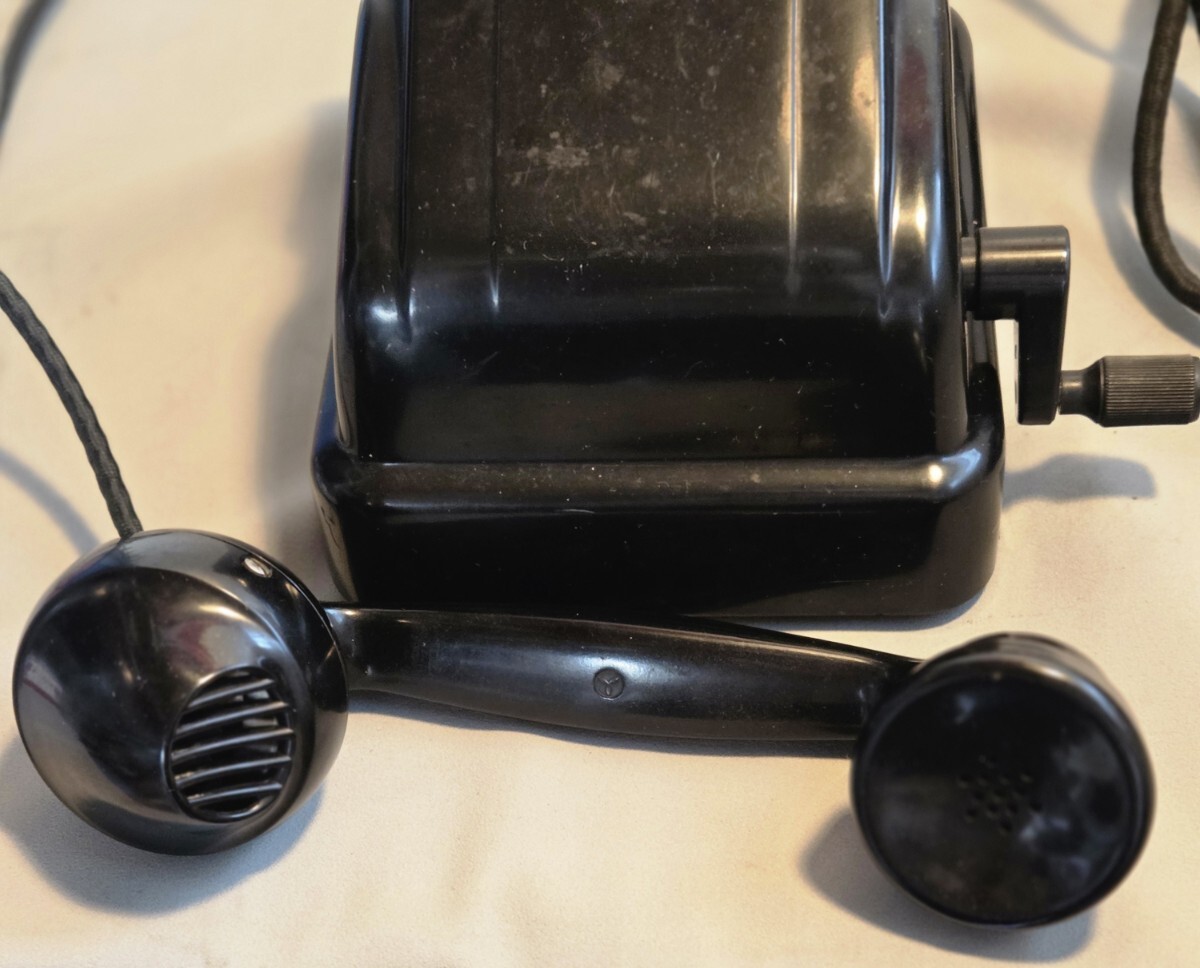 昭和レトロ 黒電話 3号磁石式電話機71.Z. kアンティーク 昭和レトロ 黒電話 3号磁石式電話機71.Z. kアンティーク