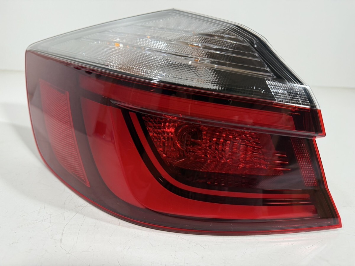 Yahoo!オークション - ホンダ純正 ZE4 インサイト テールライト左側 KO...