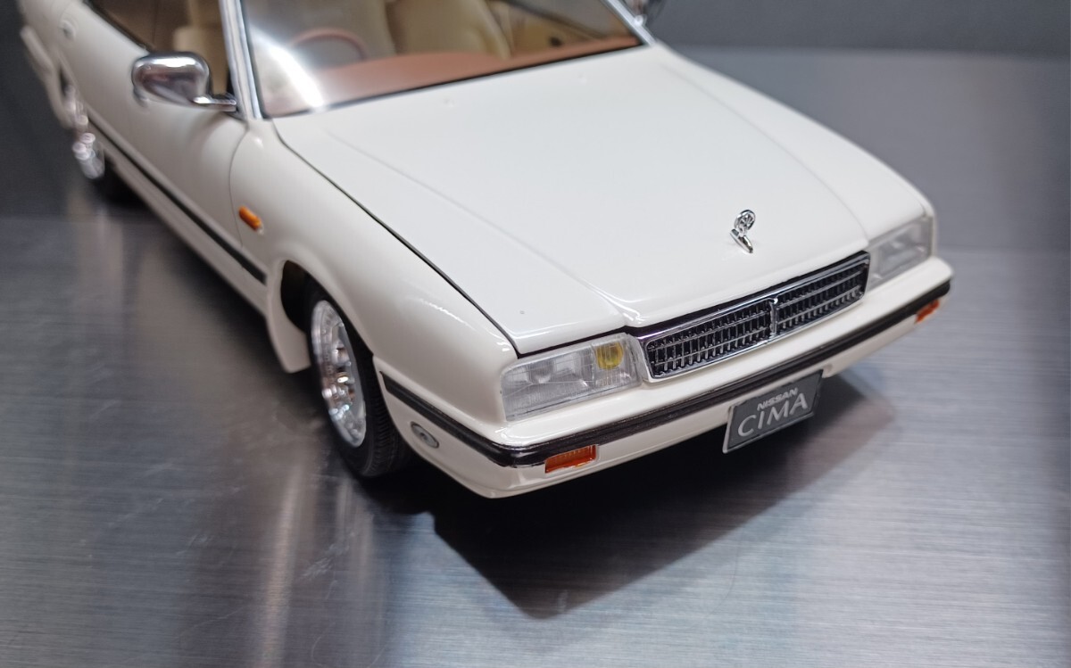 Yahoo!オークション - 1/24 日産 Y31シーマ