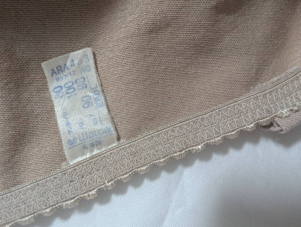 Yahoo!オークション - ワコール 補正下着 ボディスーツ E80L