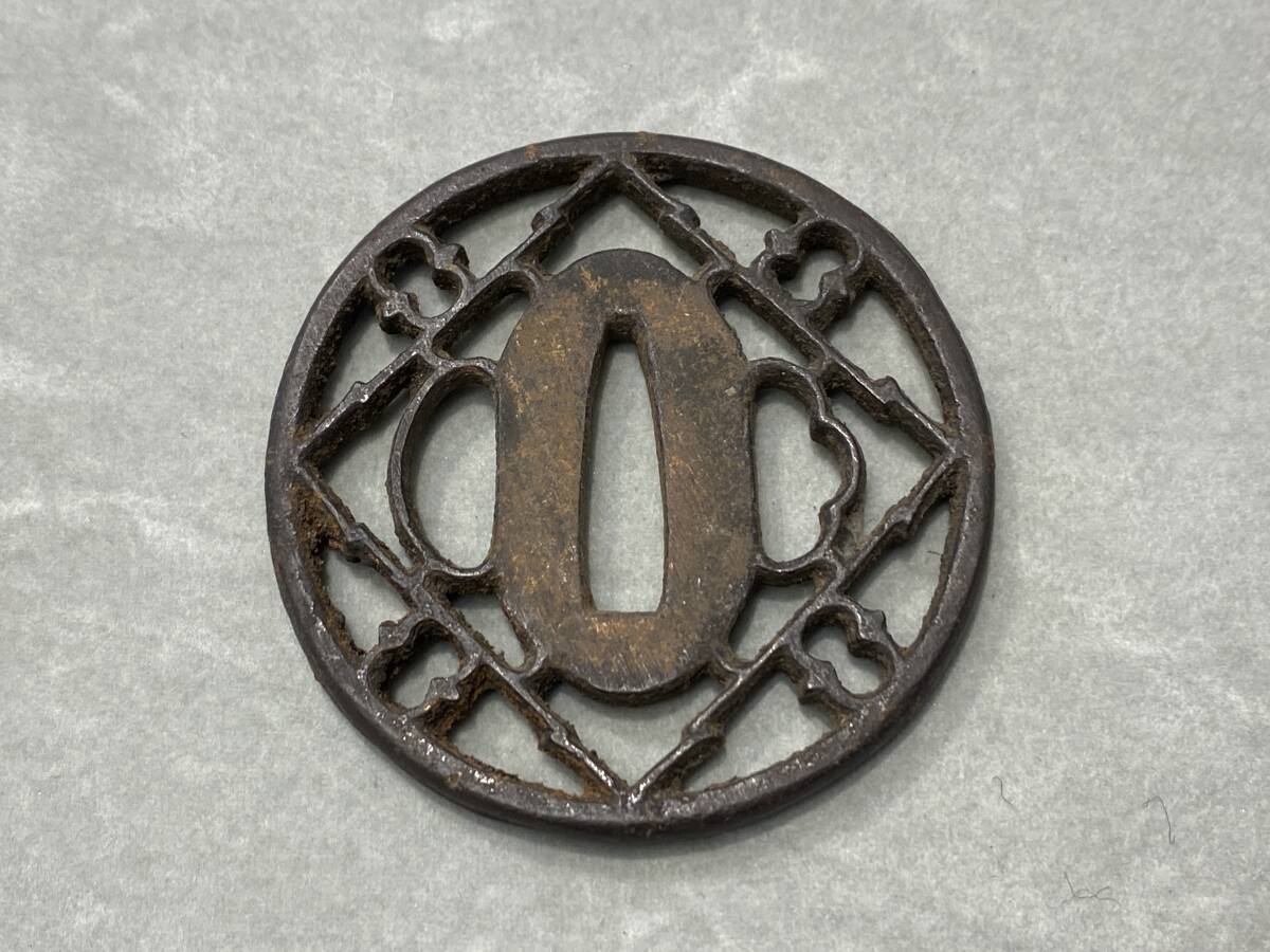 Yahoo!オークション - 鉄象嵌鍔 鉄鐔 古武具 時代物 刀 鍔 鉄 48.5g I...