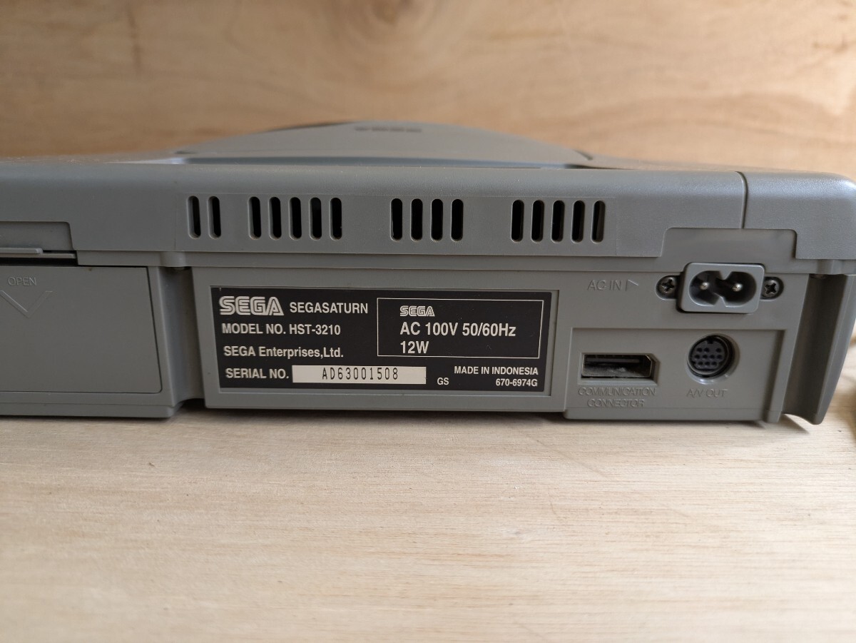Yahoo!オークション - 通電確認済 セガサターン HST-3210 SEGA 現状品 ...