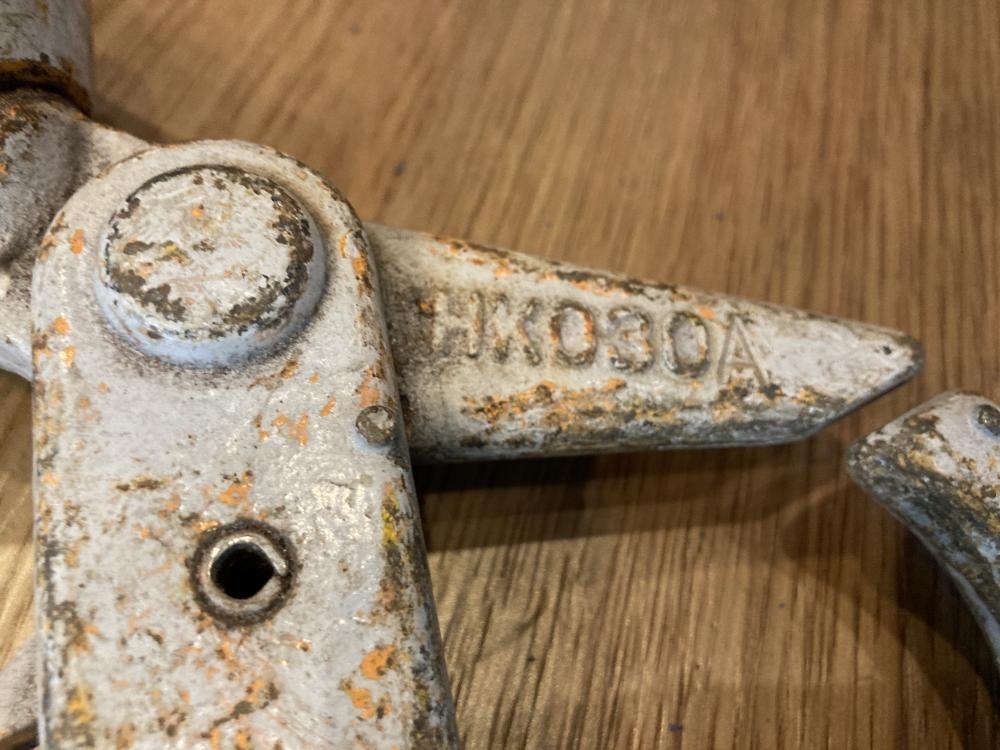 Yahoo!オークション - 023 おすすめ商品・即決価格 キトー KITO スイベ...