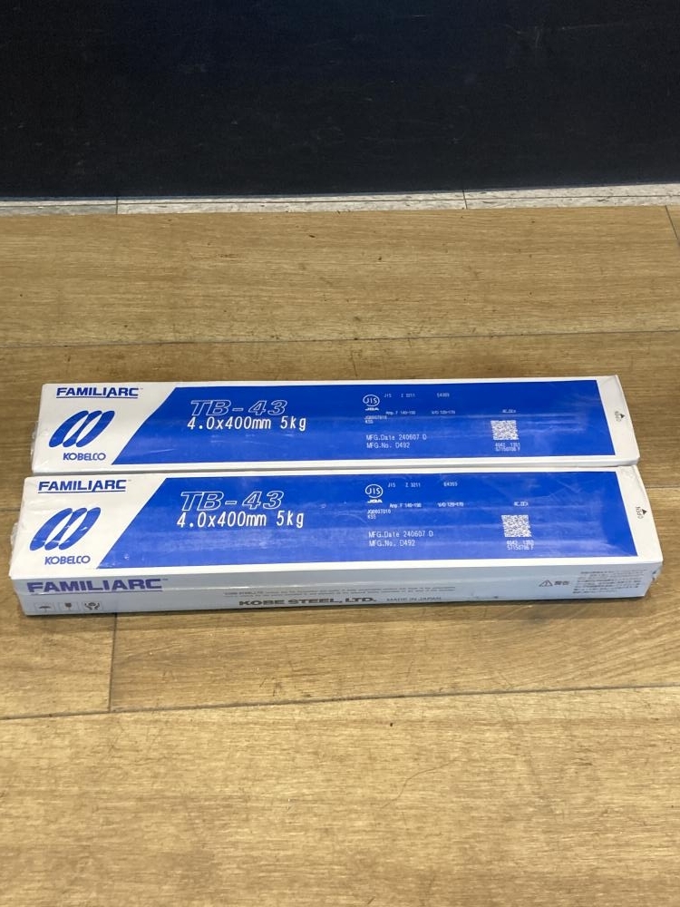 Yahoo!オークション - 024 未使用品 コベルコ 溶接棒5kg2箱セット TB-4...