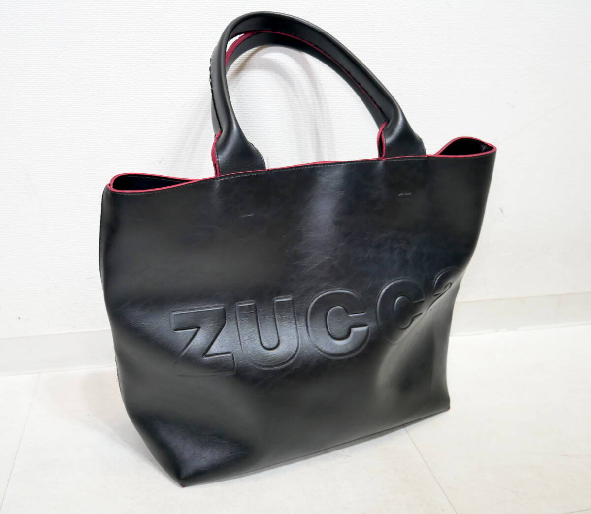 Yahoo!オークション - (R704-F70) ZUCCa ズッカ レザー トートバッグ ...