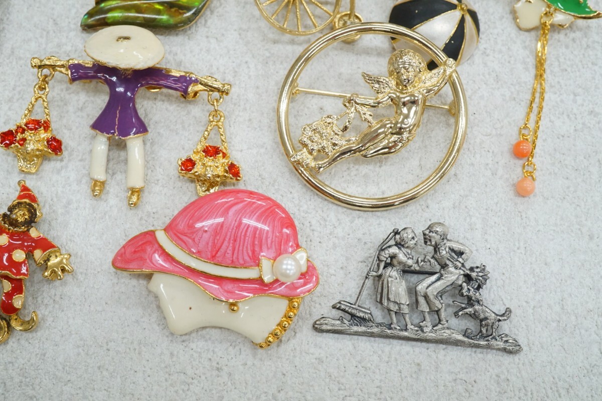 Yahoo!オークション - C869 海外製含む 人像 貴婦人 ピエロなど 12点セ...