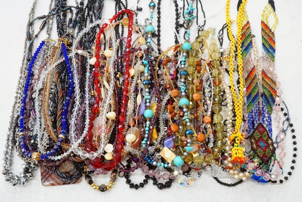 Yahoo!オークション - D95 大量 ガラス ビーズ系 ネックレス 50点セッ...