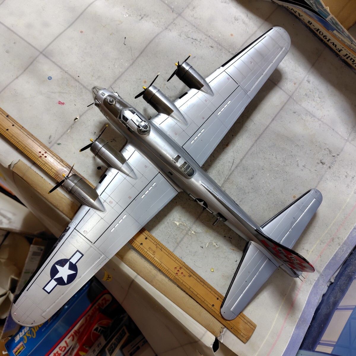 Yahoo!オークション - 1/72 アメリカ陸軍 B17完成品