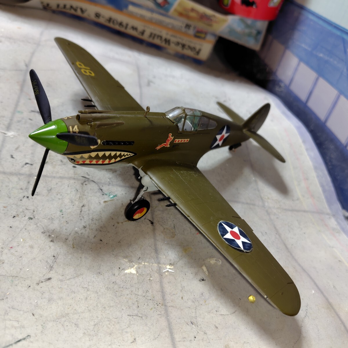 Yahoo!オークション - 1/48 アメリカ陸軍 P40完成品