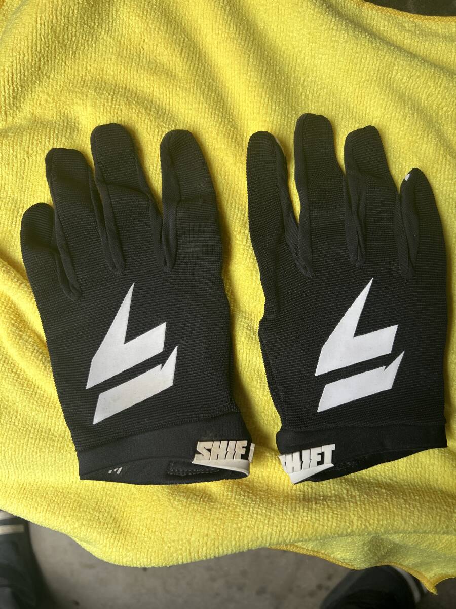 Yahoo!オークション - シフト モトクロスグローブ M FOX