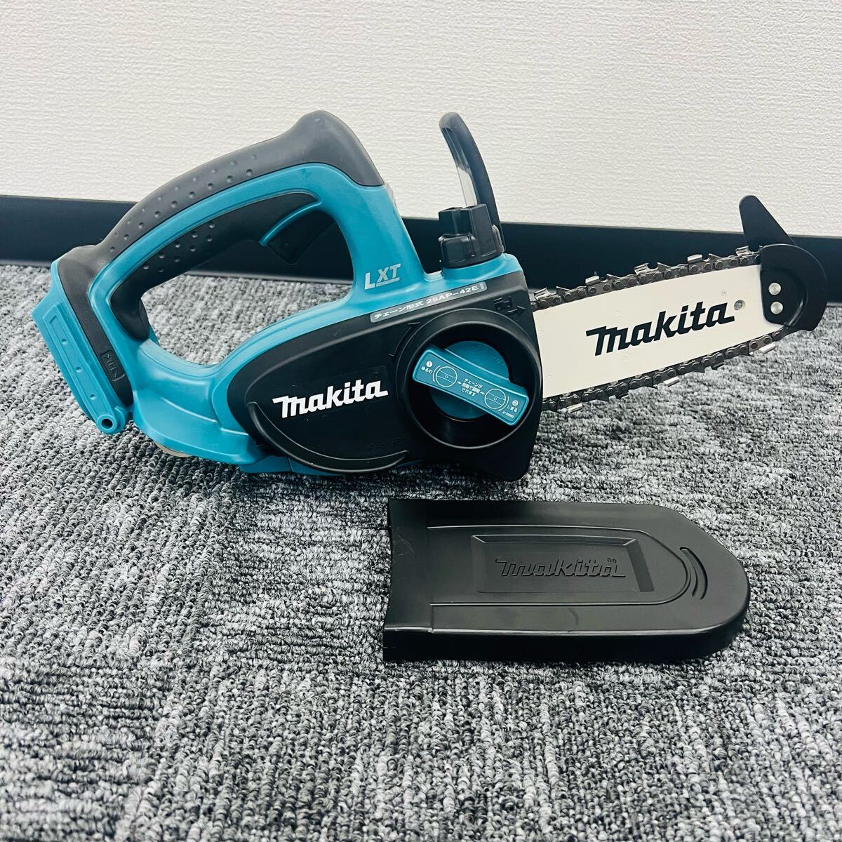 Yahoo!オークション - 極美品 makita マキタ 18V 115mm チェーンソー U...