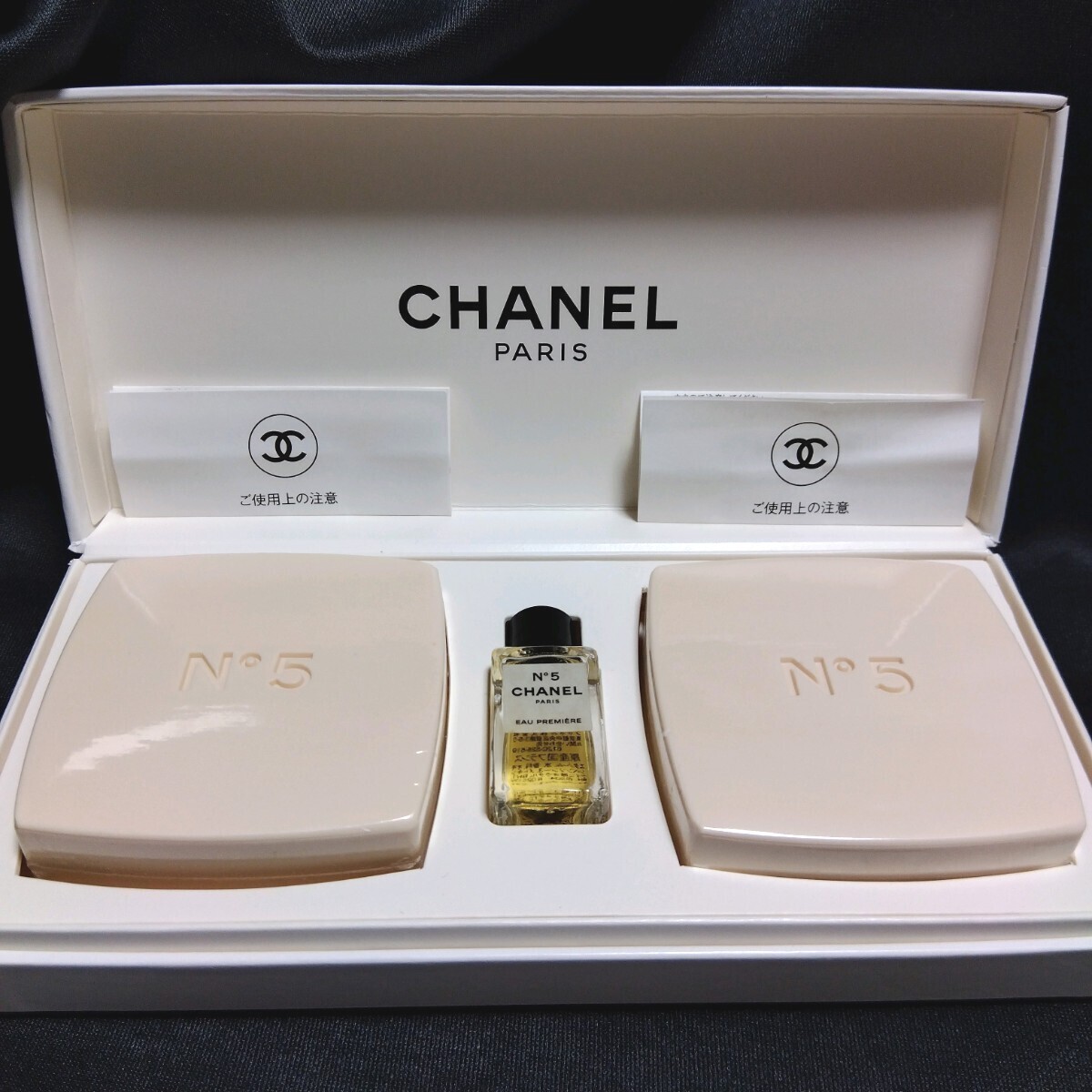 CHANEL シャネル No.5 サヴォン 石けん75g 2コ オープルミエール オードゥパルファム4ml 1コ 原産国フランス 管ブランド石鹸(シャネル)｜売買されたオークション情報 ...