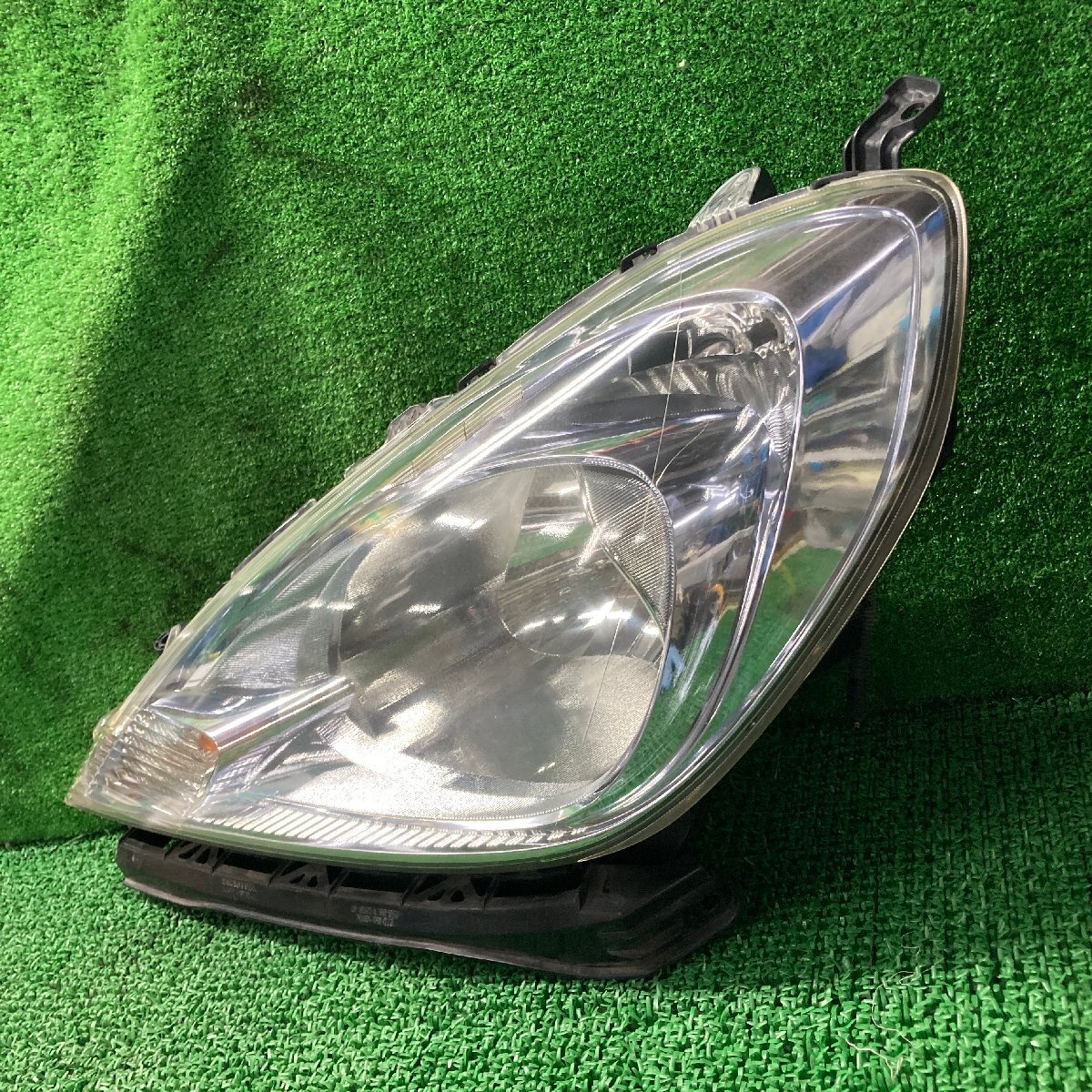 Yahoo!オークション - フィット GP1 右 ヘッドライト ヘッドランプ ST...