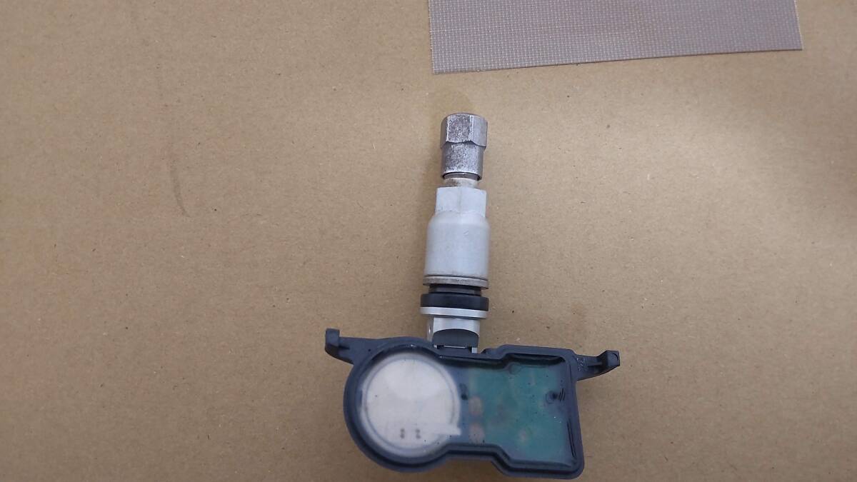 Yahoo!オークション - 空気圧センサー トヨタ レクサス PMV－E00...