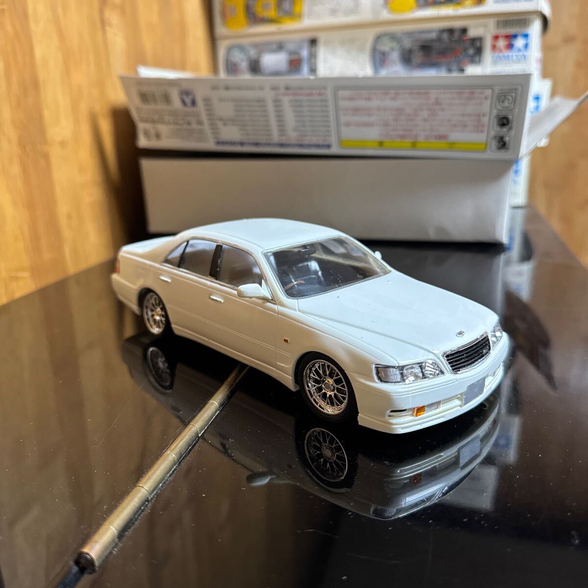Yahoo!オークション - 1/24 アオシマ NISSAN ニッサン Y33 シーマ グラ...