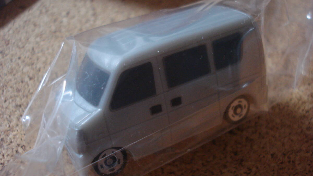 Yahoo!オークション - ポケットトミカ P058 スズキ エブリイ（シル...