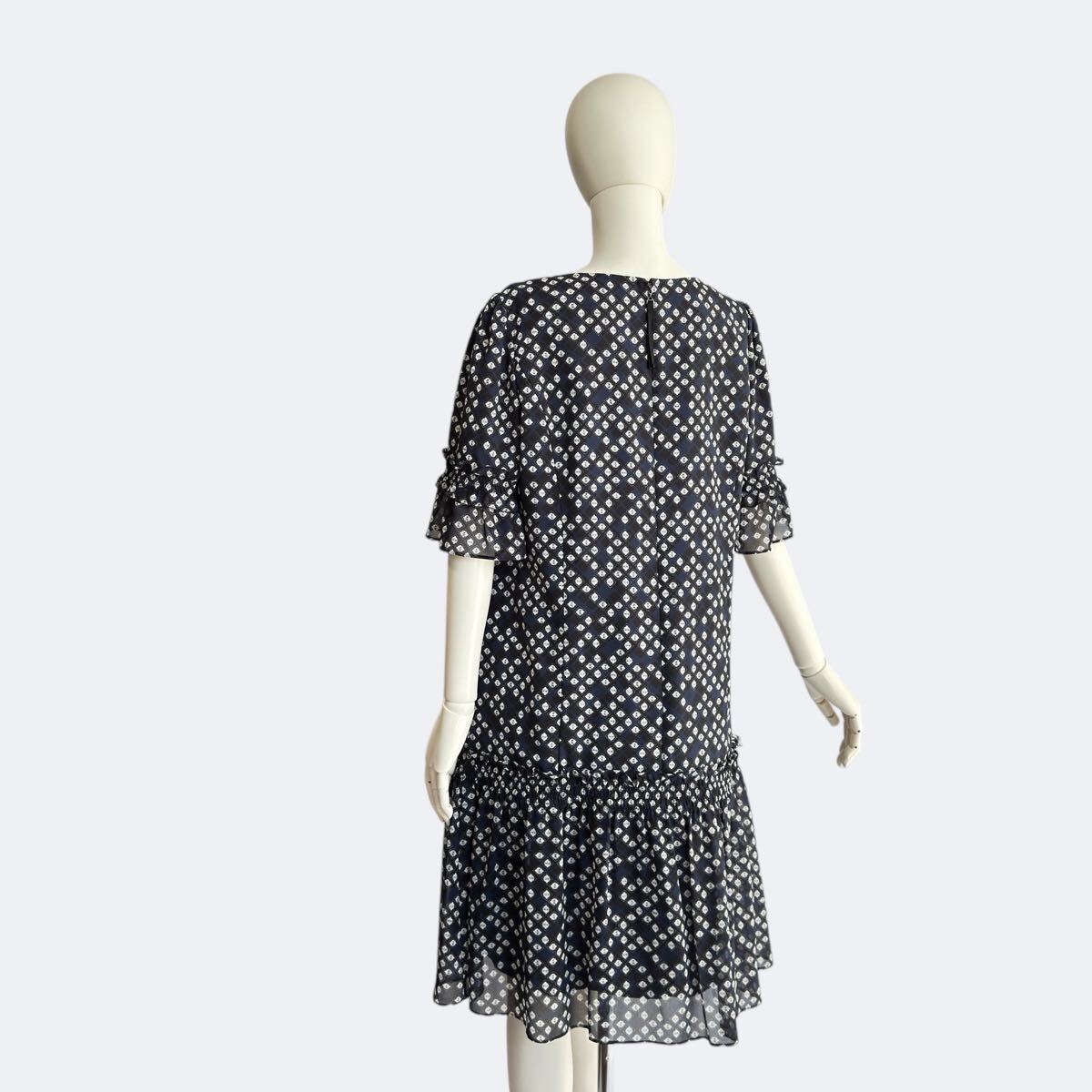 TO BE CHIC トゥービーシック ワンピース ネイビー 半袖 大きい TO BE CHIC トゥービーシック ワンピース ネイビー 半袖 大きい