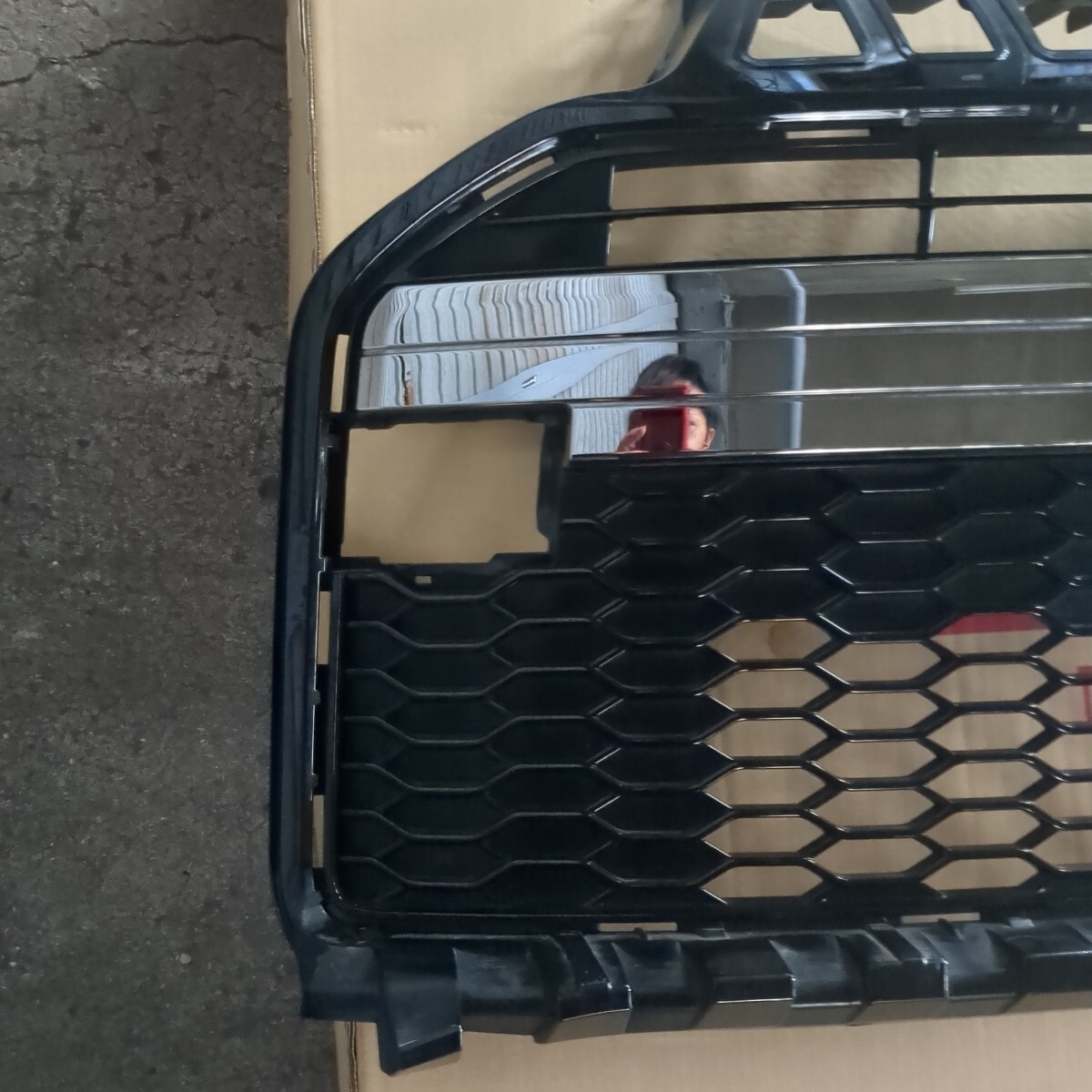 Yahoo!オークション - アクア NHP10 GRスポーツ グリル 53101-52570