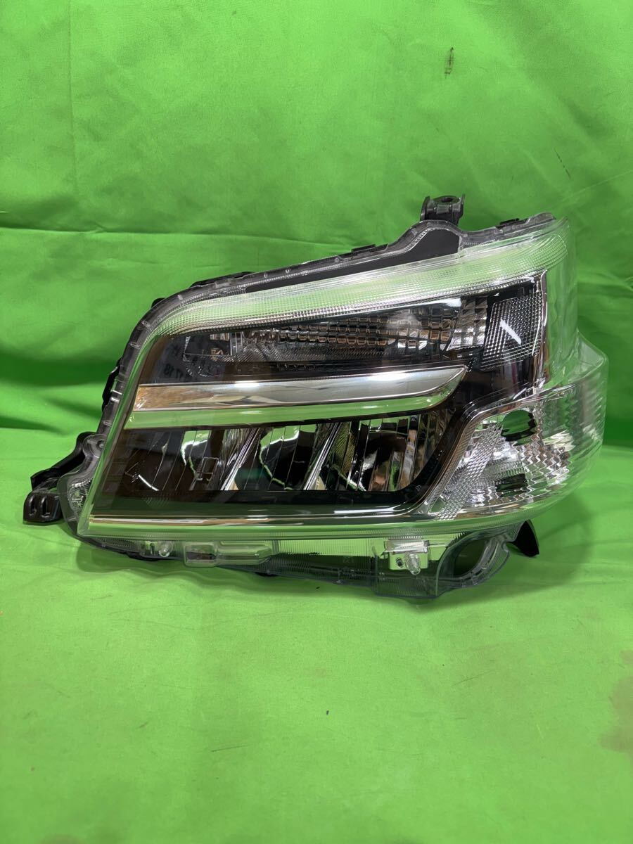 ダイハツ ハイゼットカーゴ アトレー S321 S331 後期 左ヘッドライト LED ユニットのみ 取付欠けがあります イチコー 1970 刻印えL(ヘッドライト)｜売買されたオークション ...