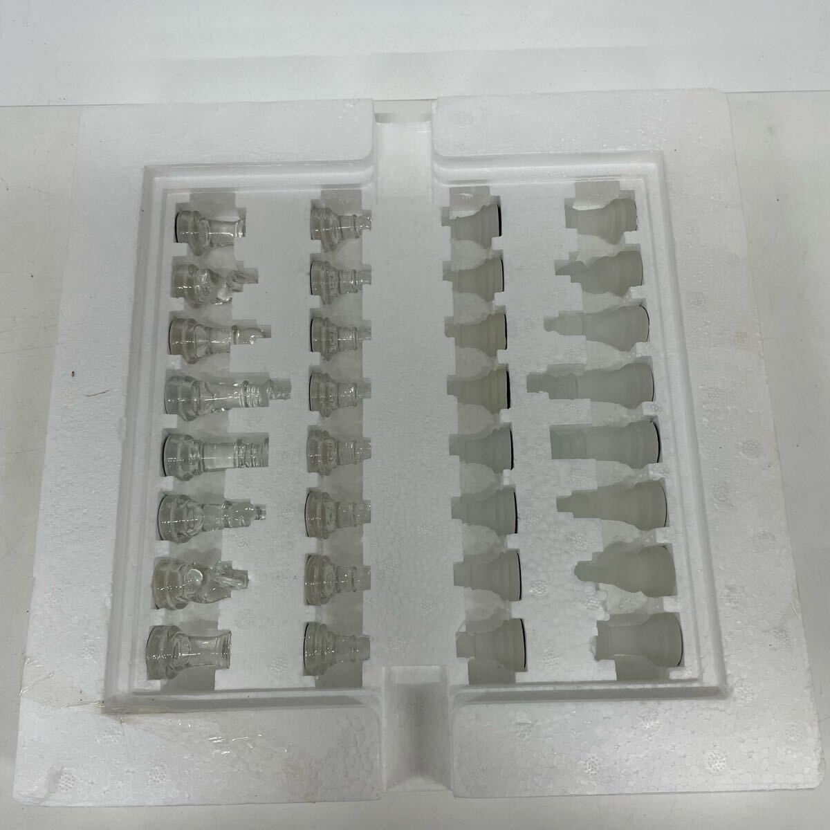 Yahoo!オークション - 【A509-4】クリスタルチェスセット PAVILION LIM...