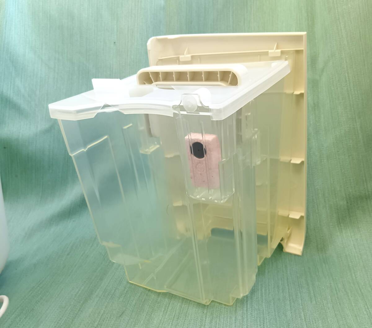 Yahoo!オークション - 【3284】 中古品 2021年製 シャープ CV-N71-W 衣...