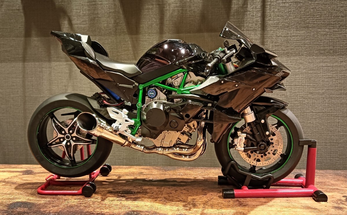 Yahoo!オークション - XLG 1/6スケール KAWASAKI Ninja H2R プラモデル...