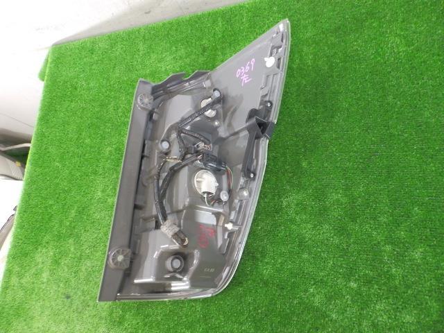 Yahoo!オークション - ステップワゴンスパーダ DBA-RK5 後期 左テール...