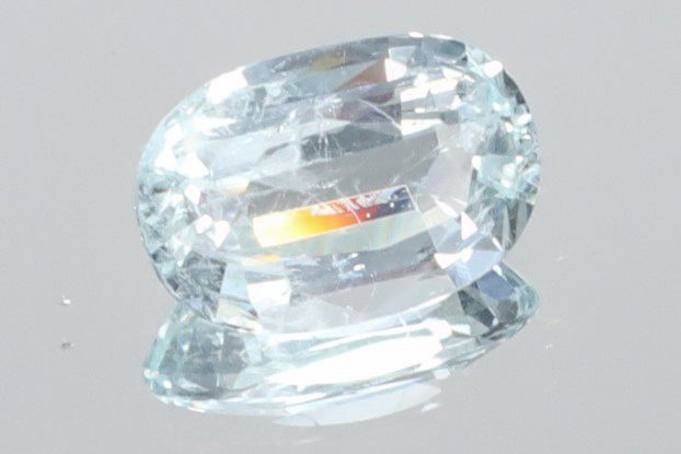 Yahoo!オークション - 1.98ct さわやか綺麗なライトマリンブルー 天然...