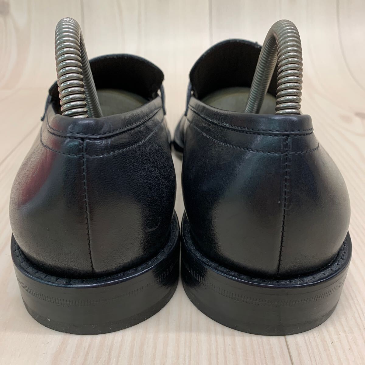 Yahoo!オークション - K74 FN-250328-230 Salvatore Ferragamo サルヴ...