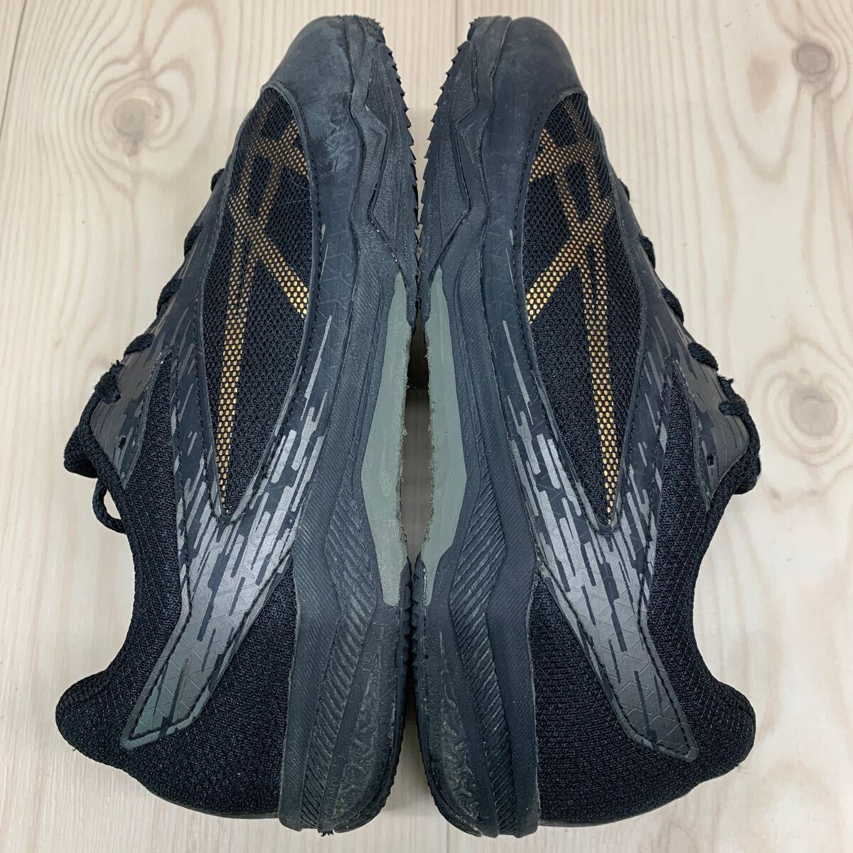 Yahoo!オークション - K77 asics アシックス LAZERBEAM レーザービーム...